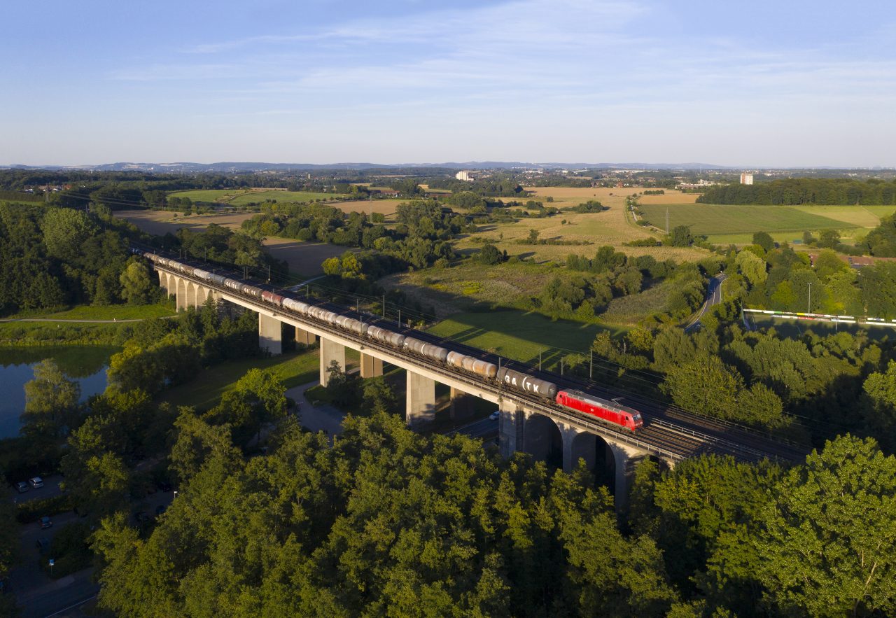 Rail freight: Reliable mass transport | DB International Operations