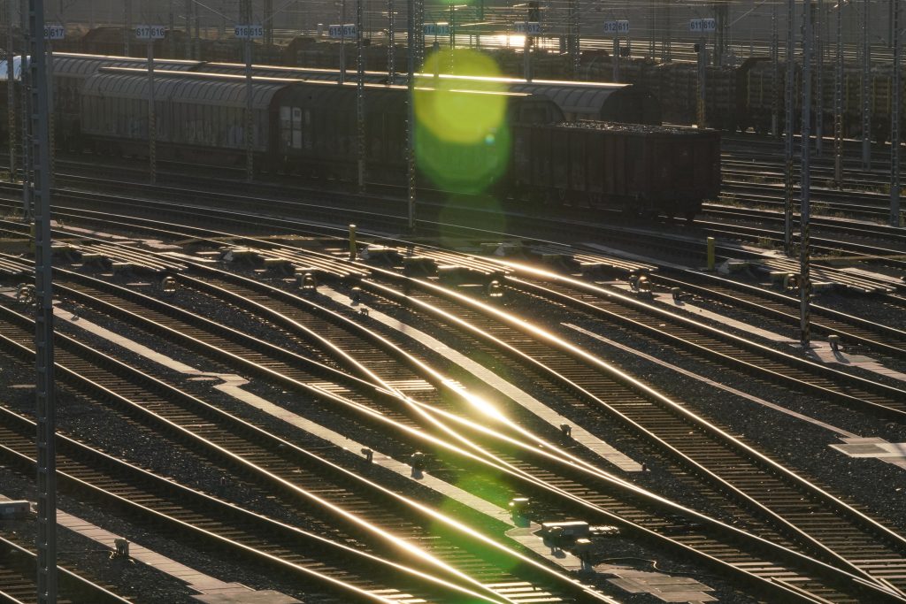 Rail infrastructure maintenance | DB International Operations